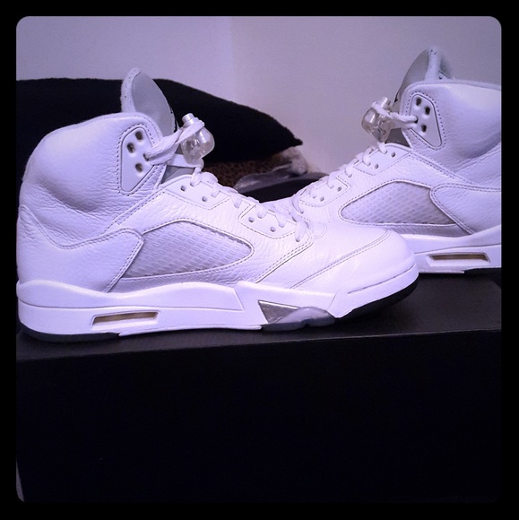 Jordan | Shoes | Jordan Retro 5 White Metallic | Poshmark